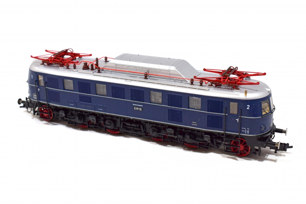 Fleischmann 4319 Spur H0 Elektrolokomotive BR E19 der DB | Donnerbüchse ...